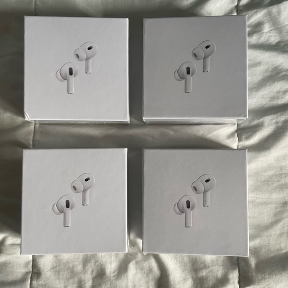 Apple | Headphones | Apple Airpods Pro White | Poshmark